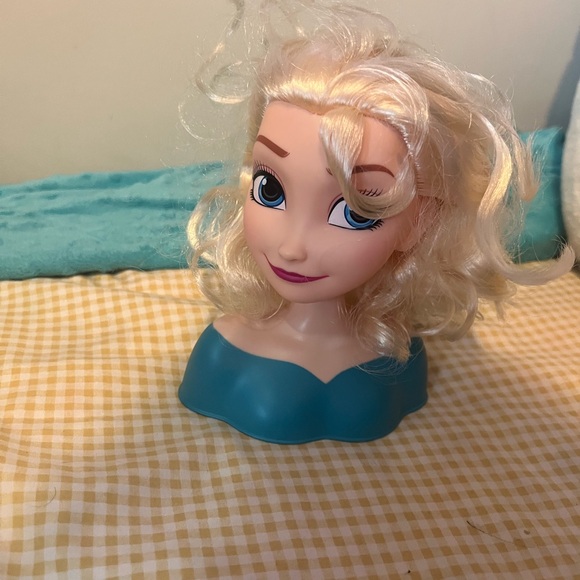 Disney | Toys | Disney Frozen Elsa Blonde Hair Styling Doll Head | Poshmark